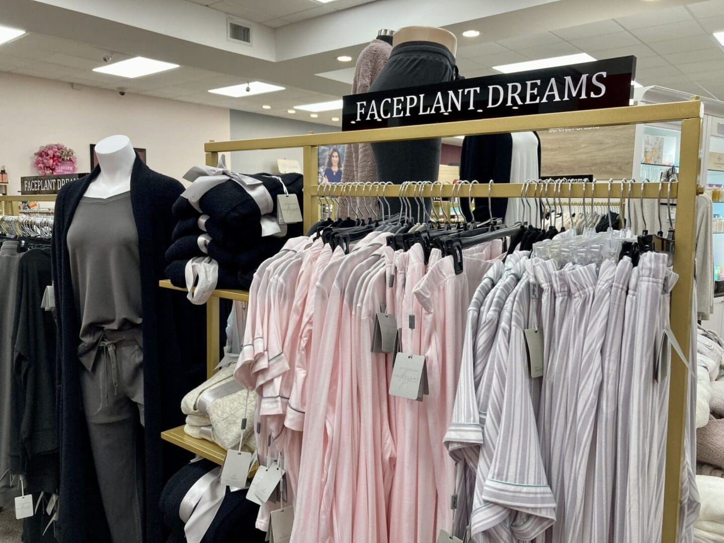Retail Store for Women Fashion - Three Times A Lady